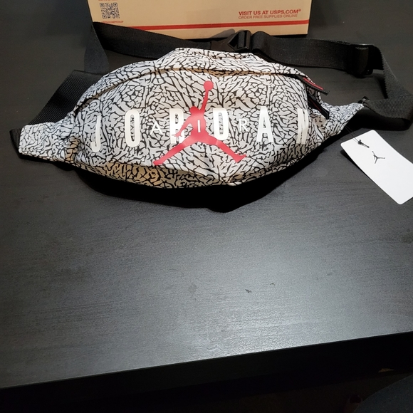 Jordan | Accessories | Air Jordan Belt Bag | Poshmark